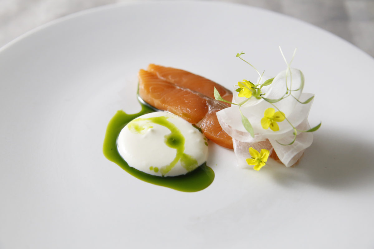 神戸・旧居留地の異人館レストランで愉しむ春のフレンチコース / TOOTH TOOTH maison 15th - TOOTH TOOTH ...